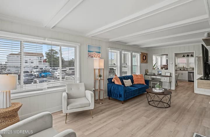 Admiral's Suite 300ft To Beach And Boardwalk - Sunset Beach, NJ