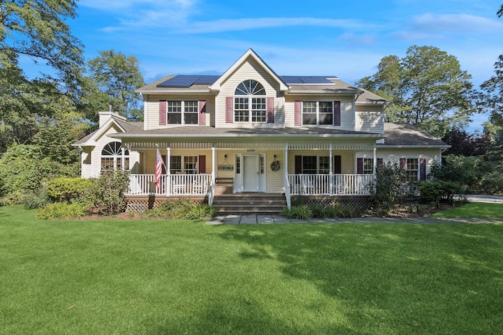 The Farmhouse - Croteaux Vineyards, Southold