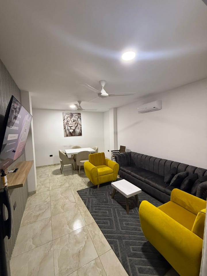 Royal Loft (101) - Caucasia