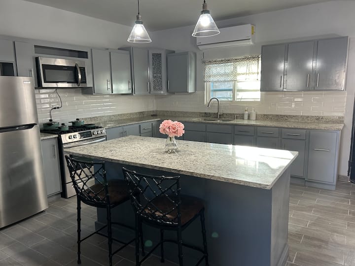 Residencia Amplia - Familiar| Empresarial - Ciudad Juárez