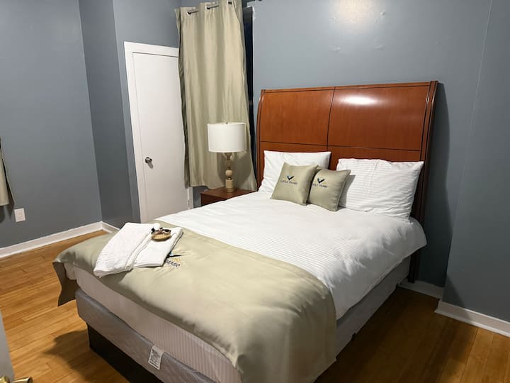 Cozzy And Clean Two- Bedroom Apartments - New Haven, CT