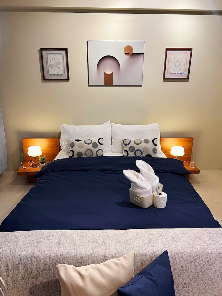 Naia T3, Comfy Newport Studio + Netflix, Disney - Ninoy Aquino Airport (MNL)