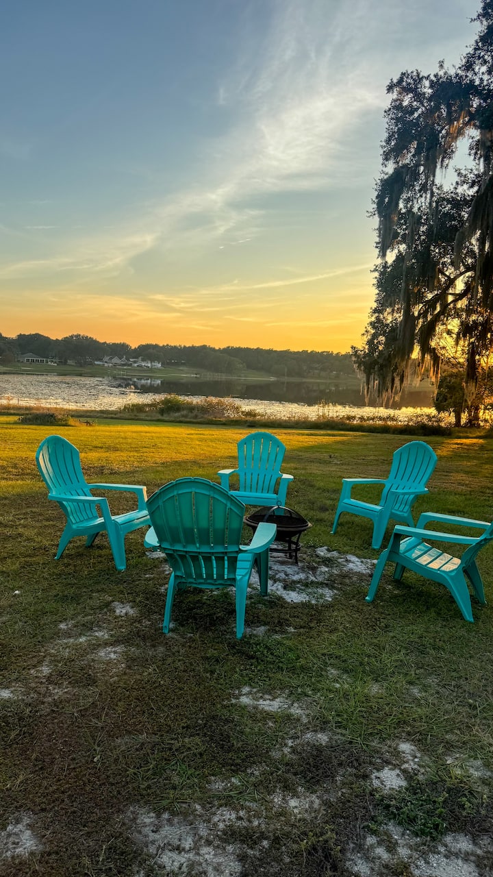 Waterfront Home With Firepit And Foosball Table - Leesburg, FL