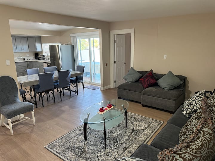 Updated Home-quiet Street - Las Vegas, NV