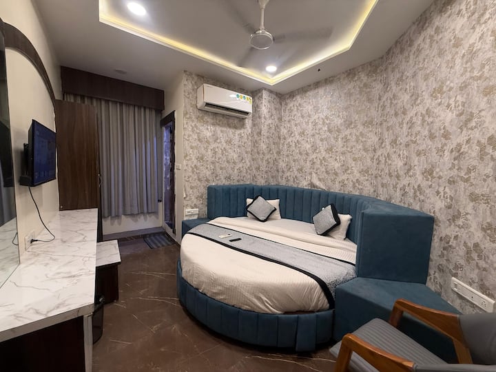 Premium Super Deluxe Room In Vadodara Dena Chokdi - 바도다라