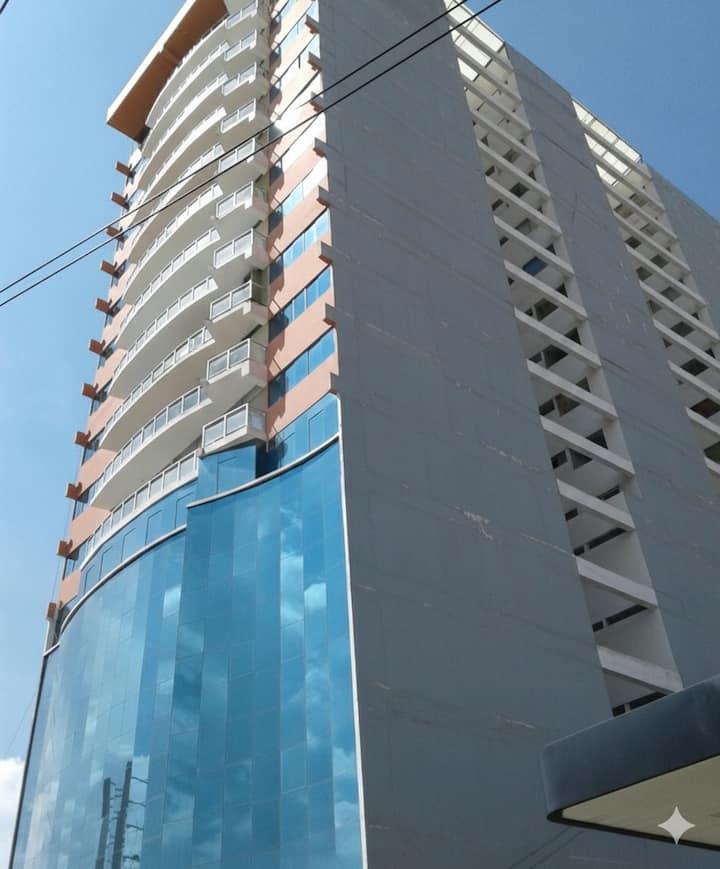 Dpt Céntrico Huancayo. Amplio 3d/2b. Sala Y Cocina - Huancayo