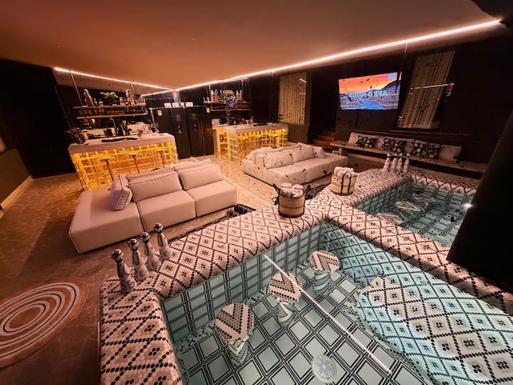 New Casa Flora Con Piscina - Medellín