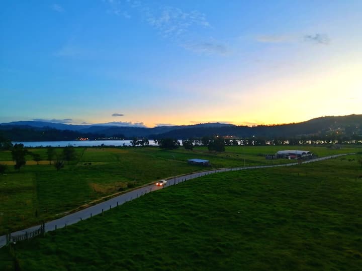 Apto Moderno Con Vista Al Lago Ideal Para Familias - Santander