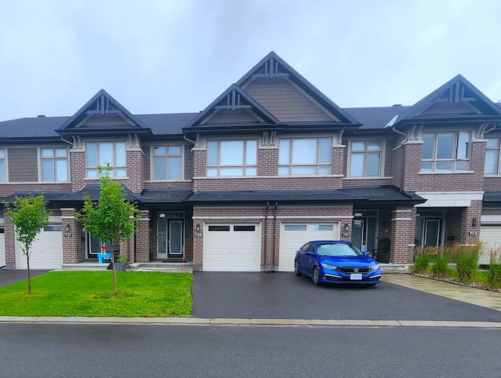 Modern Home In Riverside South. Downtown. Airport. - Ottawa