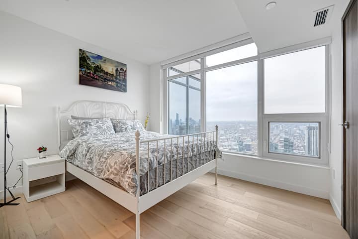 Best Cn Tower View • Toronto Downtown • 3 Beds - Toronto