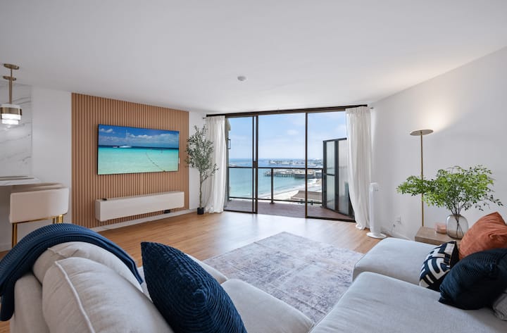 Oceanfront Condo In Redondo Beach (30+days) - Redondo Beach, CA