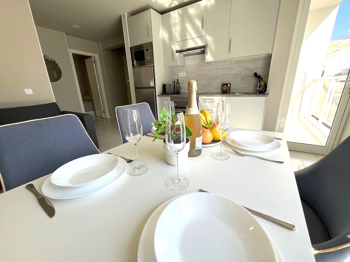 Duplex-style penthouse with sunny terrace - Flats for Rent in Alcalá ...