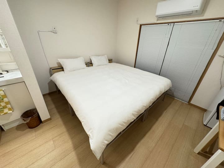 Cozy Studio, 1 Stop From Kix, 2 Single Beds - Sennan