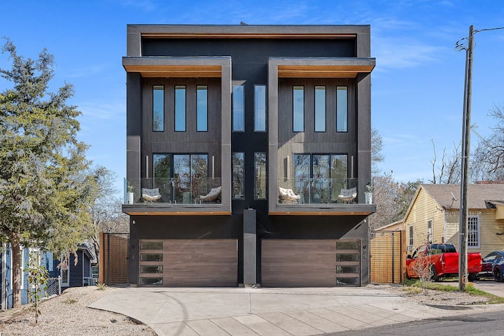 Massive Boutique Creator's Home • Downtown Dallas - 댈러스