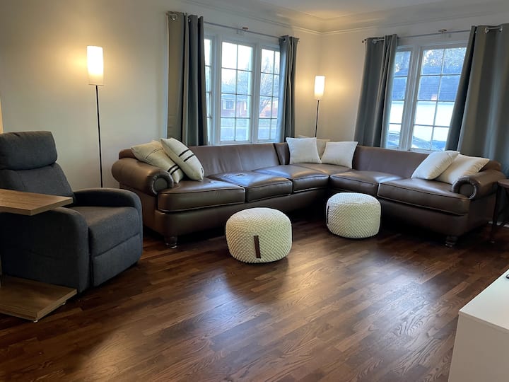 The Uw Stadium Cottage - Laramie, WY