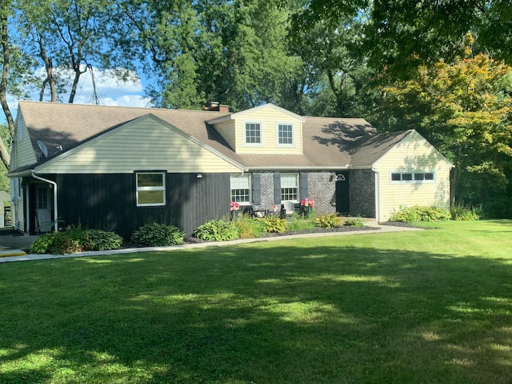 Carousel House - Mansfield, OH