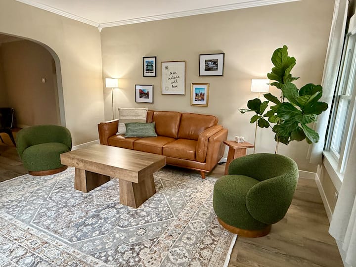 The Lucky One; Cozy 3 Bed 2 Bath In Connersville - Connersville, IN