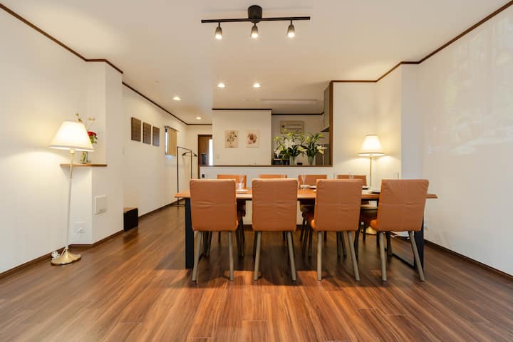 大森駅徒歩7分｜定員8名3寝室｜広々としたグループ向けのアパートメント - Yokohama