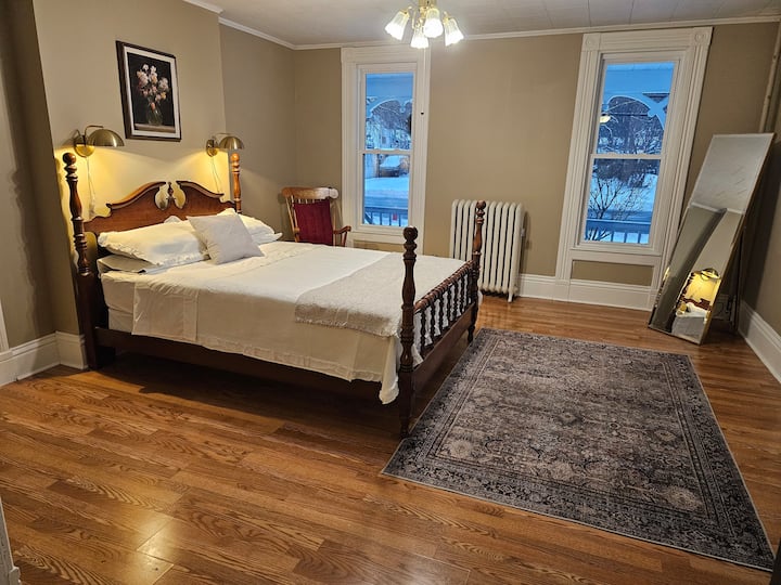 Victorian Retreat In Quaint New England Town - Ludlow, MA