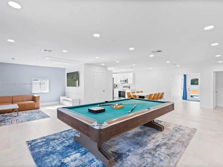 Luxury & Fun In Remodeled Resort-style Paradise! - Hollywood, FL