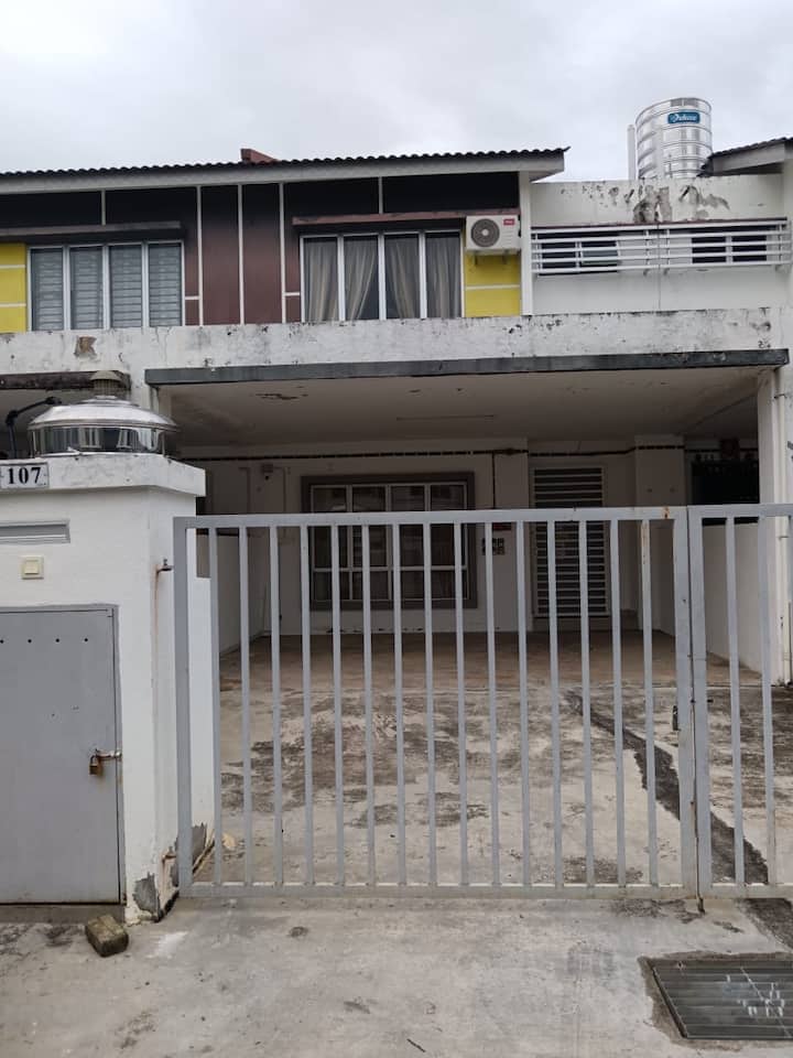 Raub Sutera Homestay - Raub District