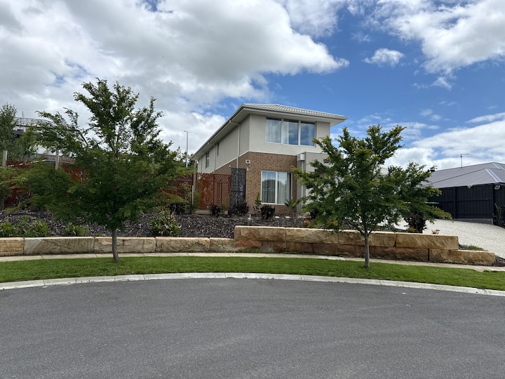 Country Getaway / Costal Oasis - Korumburra