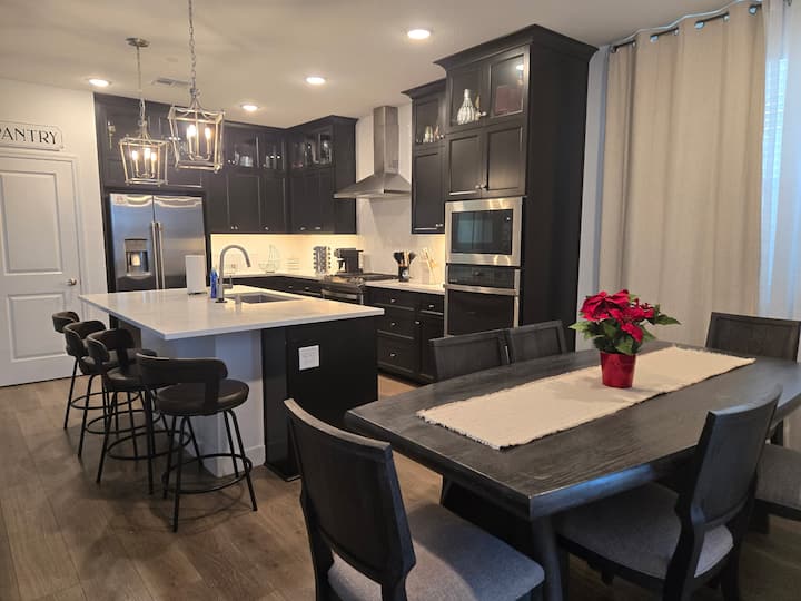 Newly Built 5bd 3bth Luxury Home In Prime Location - Manteca, CA