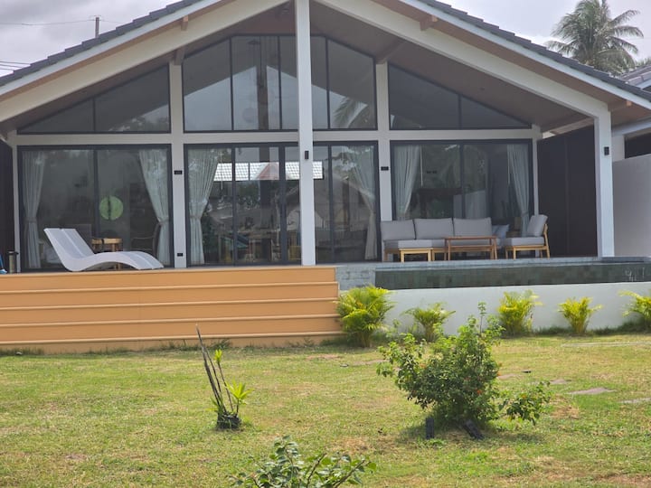 Beach Villa Happy - Ko Pha Ngan