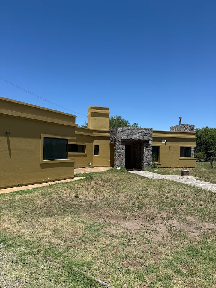 Casa Para 10 En Sinsacate A 3 Km De Jesús María - Jesús María