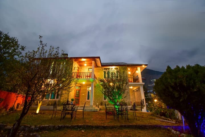 6br Rohtang Hampta View Private Villa - Manali