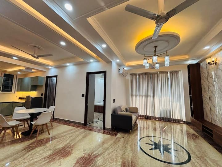 Stayholic Boho - Ghaziabad