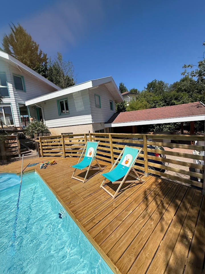 Grande Maison Avec 5 Chambres - Piscine - Francia