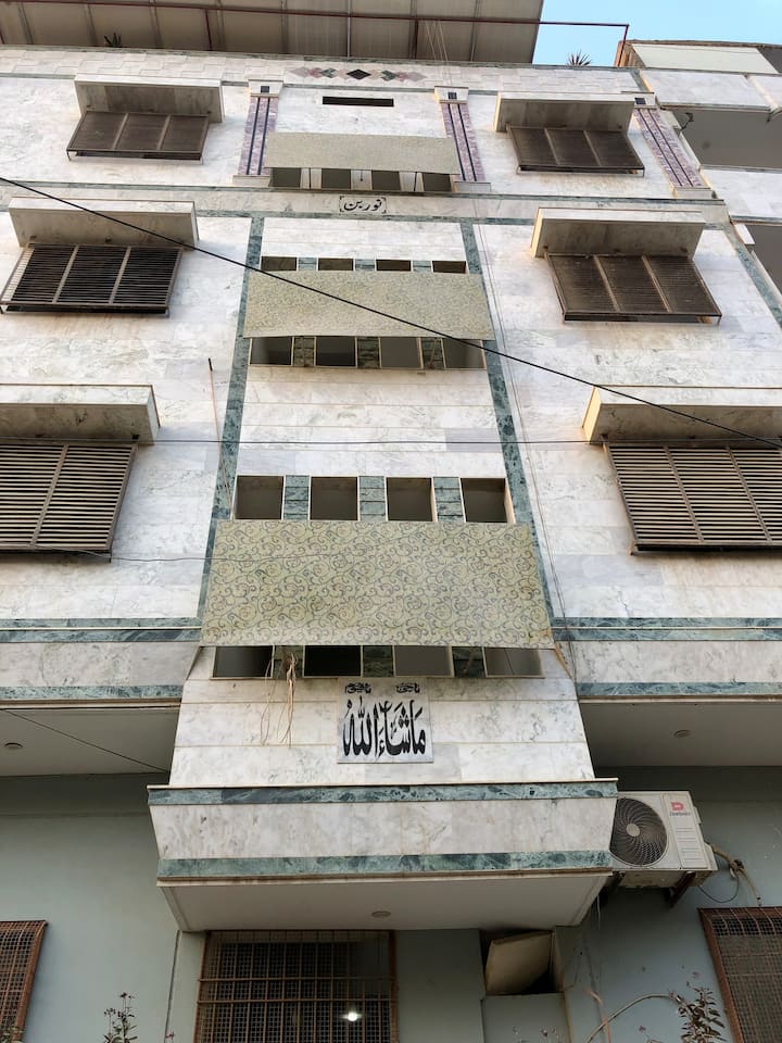 Noor Guest House - Karachi