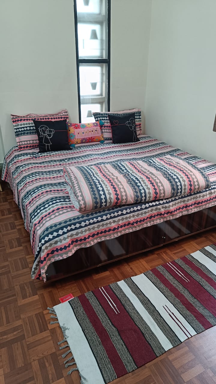 New Premium Guest House @Centrally Located 7 Rasta - Solapur