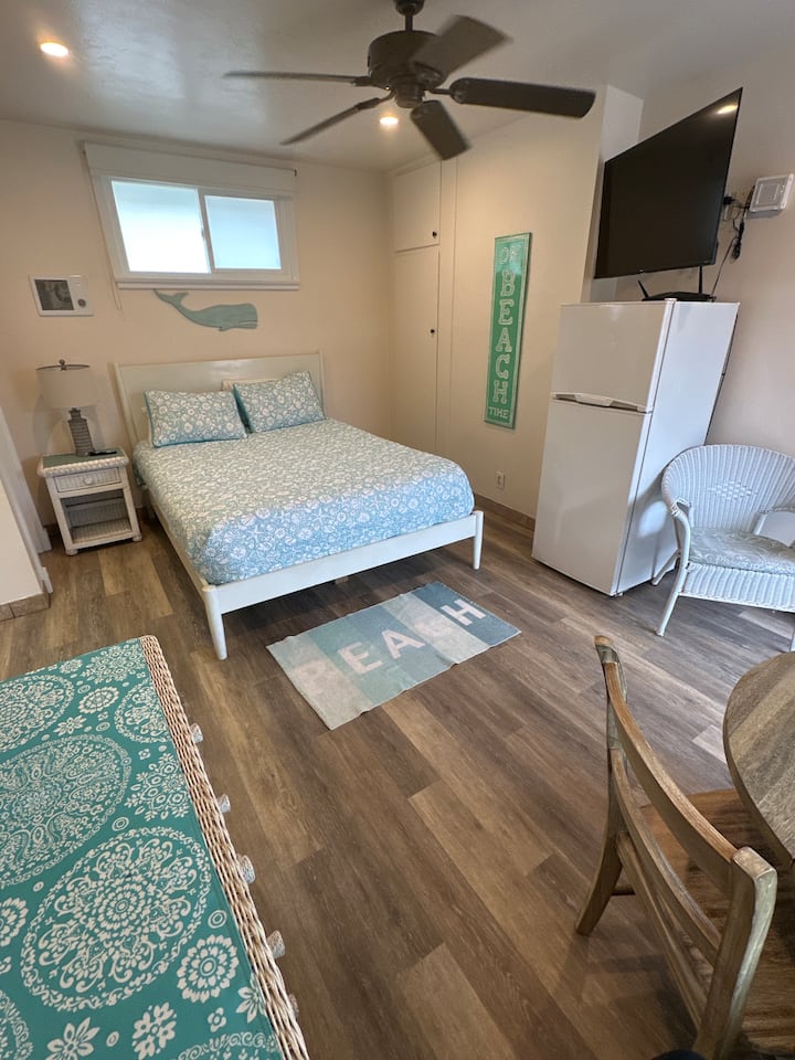 30 Ft. From The Sand! Cute Beachfront Studio (6) - 오션사이드