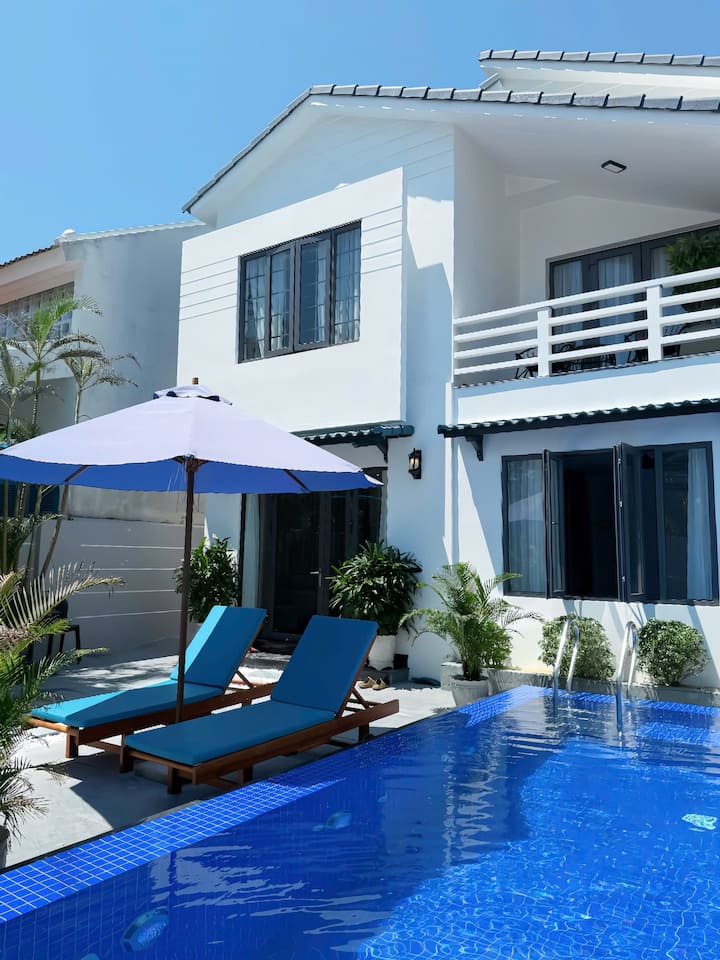 Biệt Thự đốI Diện Biển An Bàng - Vietnam