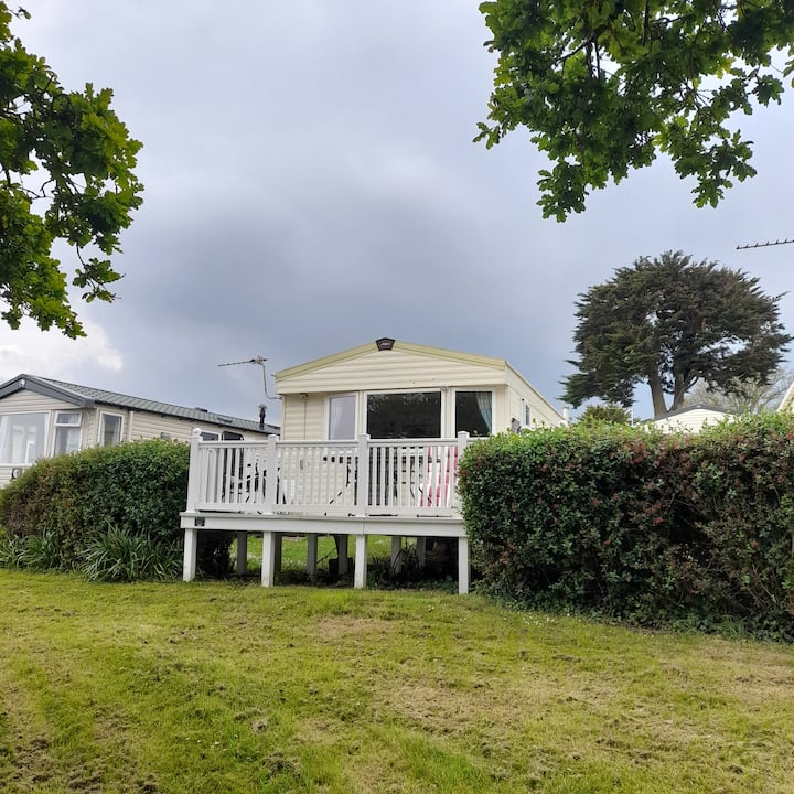 Gorgeous, Well-equipped Static Caravan For Hire. - Exmouth