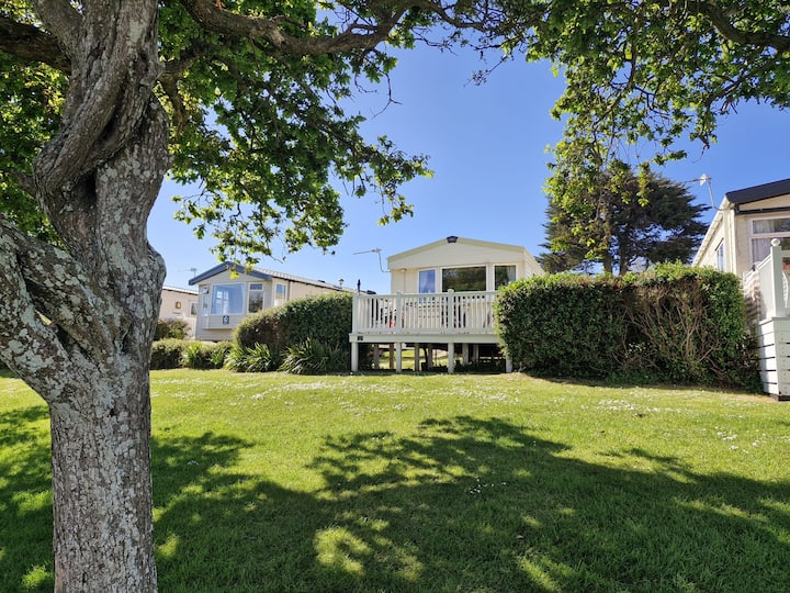 Gorgeous, Well-equipped Static Caravan For Hire. - Exmouth
