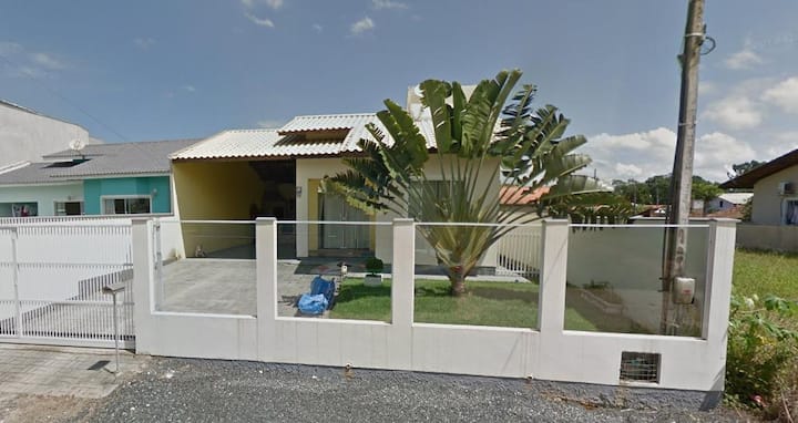 Casa Amarela Em Barra Velha - Barra Velha