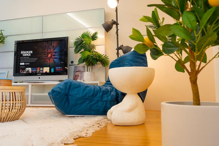 Santorini Vibes - Perth Cbd - Perth