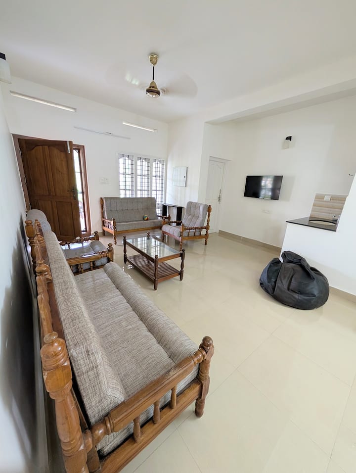 Apartment In City Centre - Thiruvalla