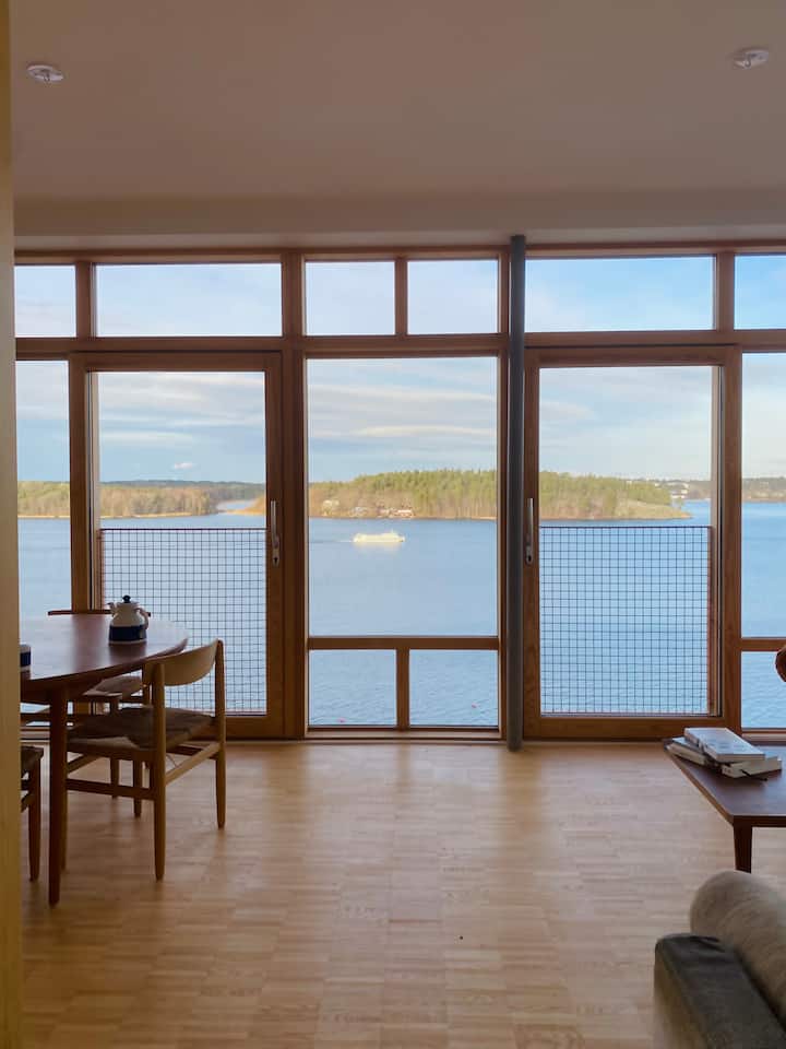 Sjöutsikt I Mälarhöjden - Stockholm
