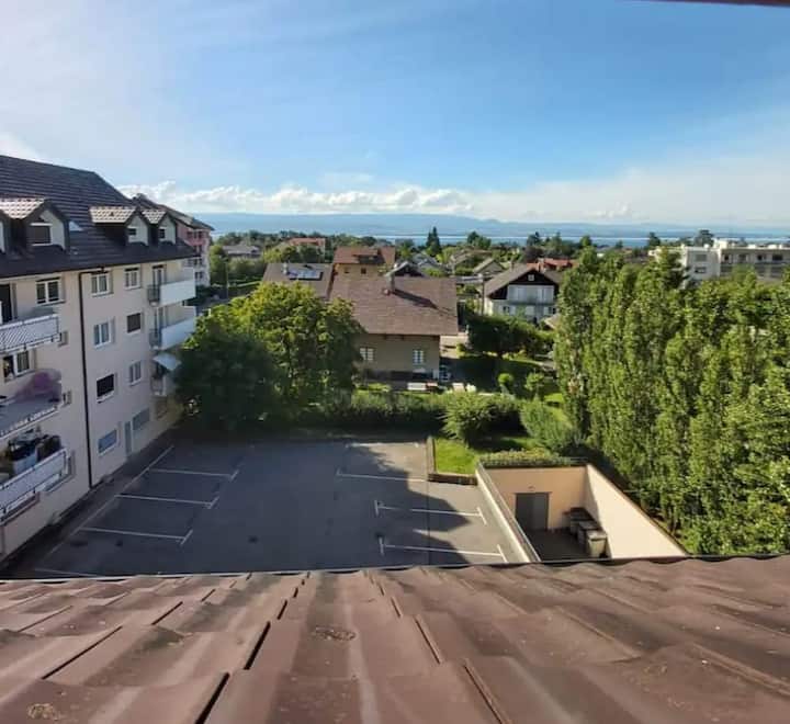 Joli Studio Au Calme Avec Vue Sur Le Lac - Thonon-les-Bains