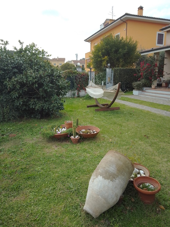 Villa Belvedere Sul Lago Di Bracciano - Bracciano