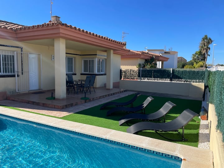 Villa Avec Piscine Près De La Plage - Riumar