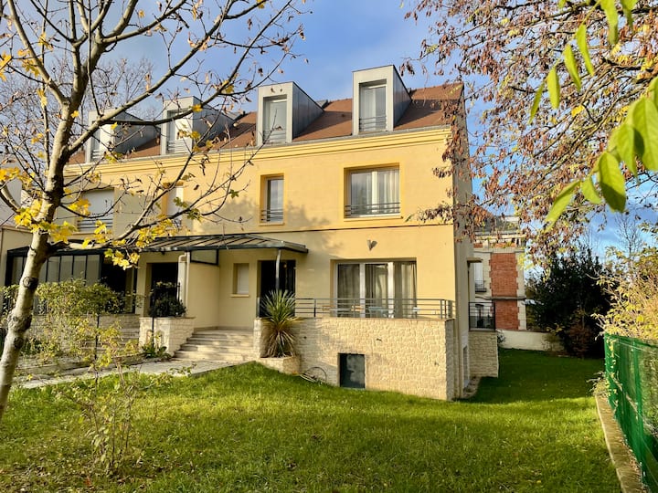 Villa Polly - 12 Pax à 9' Du Bois De Vincennes ! - Nogent-sur-Marne