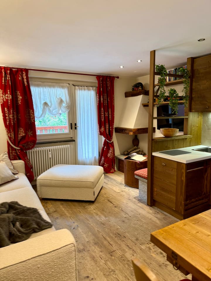 [The Courma] Warm 4 Family With Mont Blanc View - Courmayeur