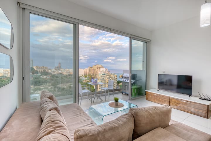 Balluta View Mansions — Rare Valley & Bay Views - Malta