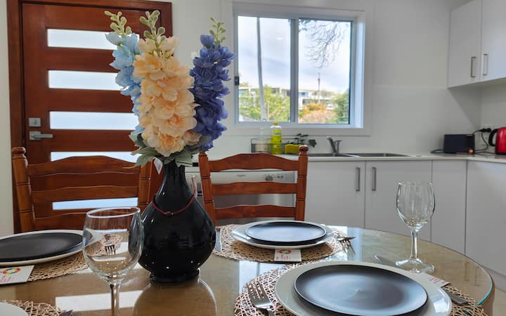 2 Br New Granny 1 Min Walk To Shopping Centre - Parramatta