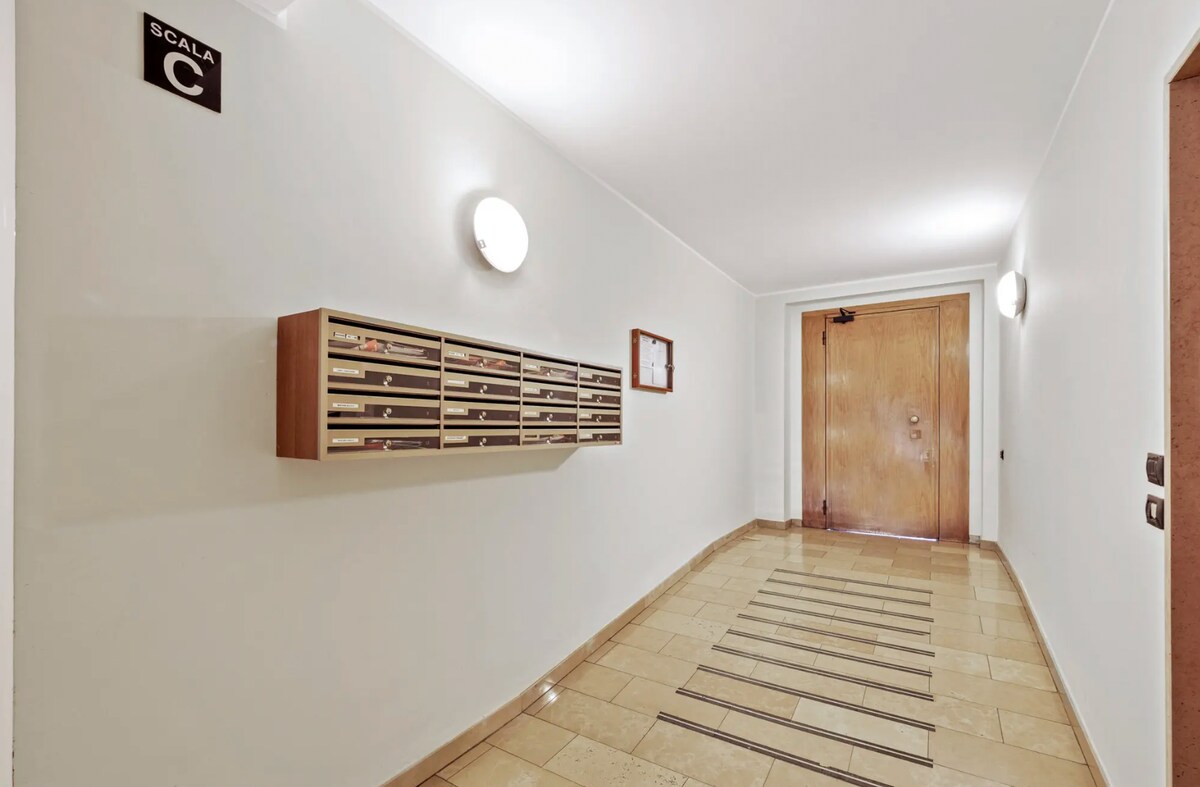 Room Milan in San Siro Area N9-B - Apartments for Rent in Milan ...